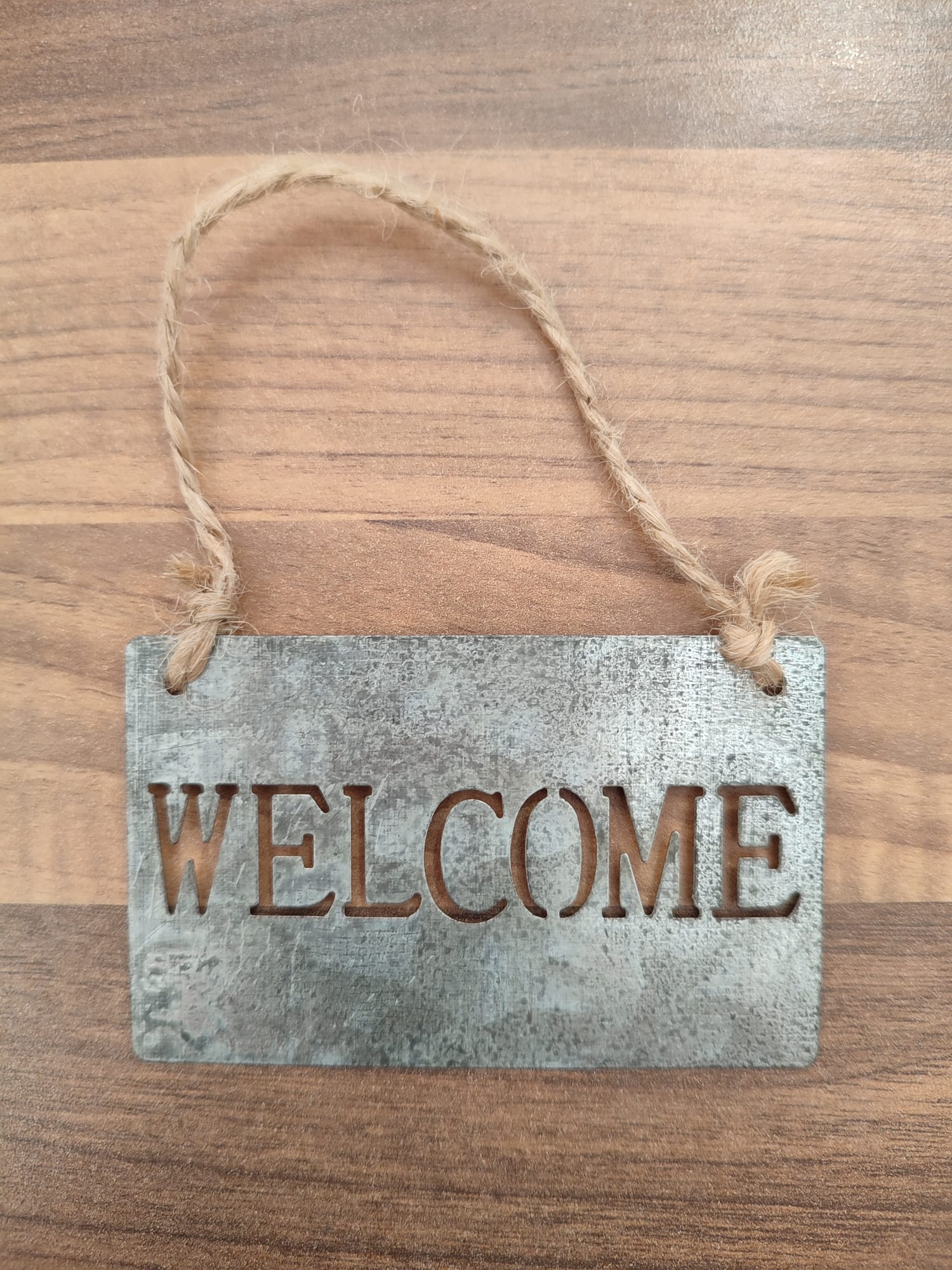 Small Metal Welcome Sign - El Emporio de Zoe
