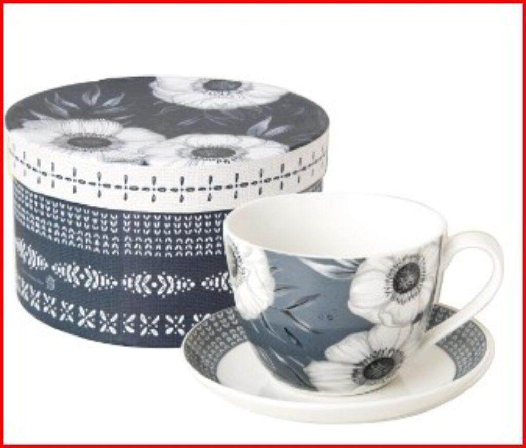 Porcelain Giant Cup and Saucer in Box Holly Flower Blue - El Emporio de Zoe